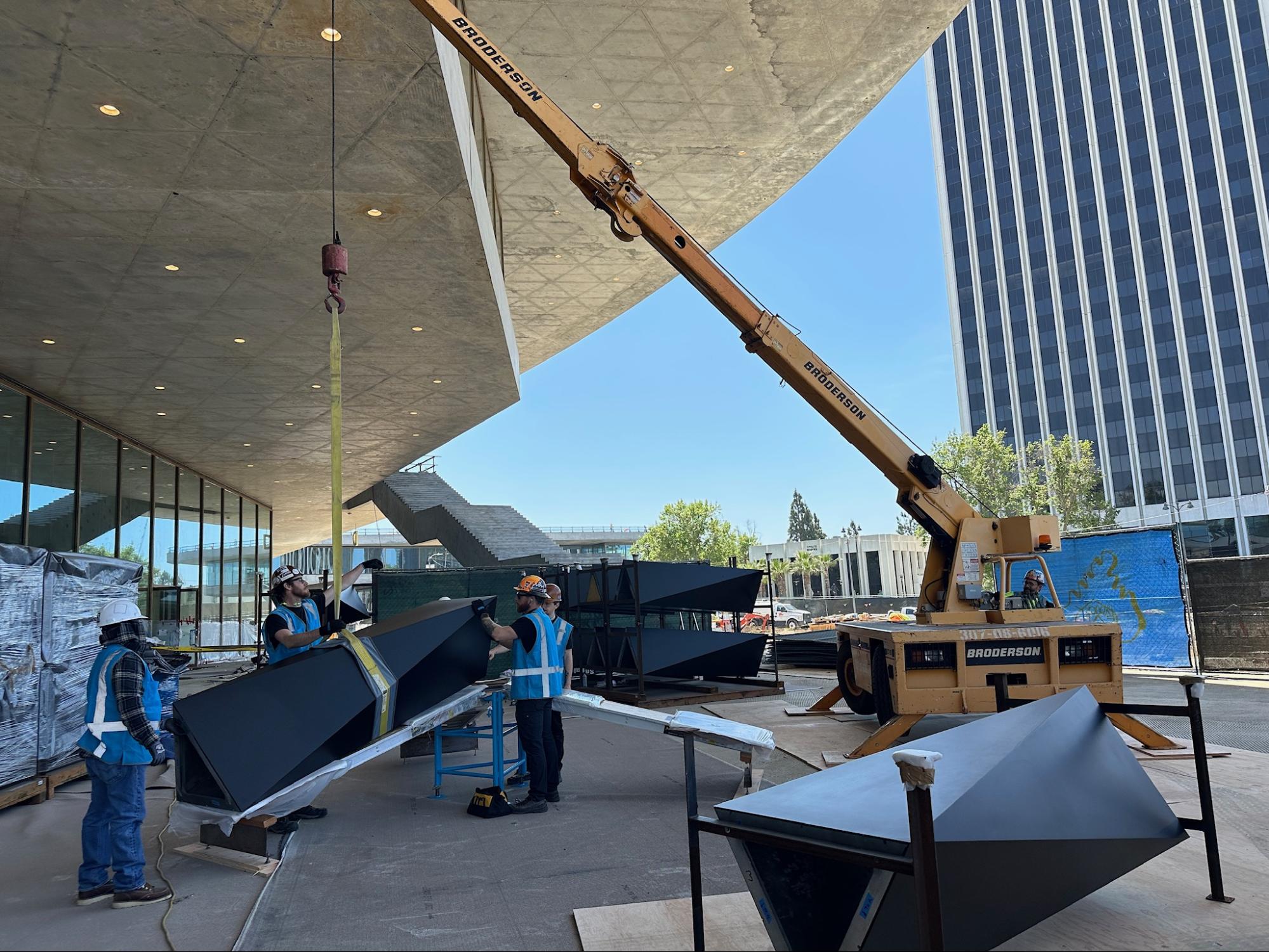 Up in “Smoke”: Installing Tony Smith’s Monumental Sculpture at the ...